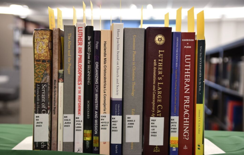 Author reception honors Seminary faculty - Concordia Seminary